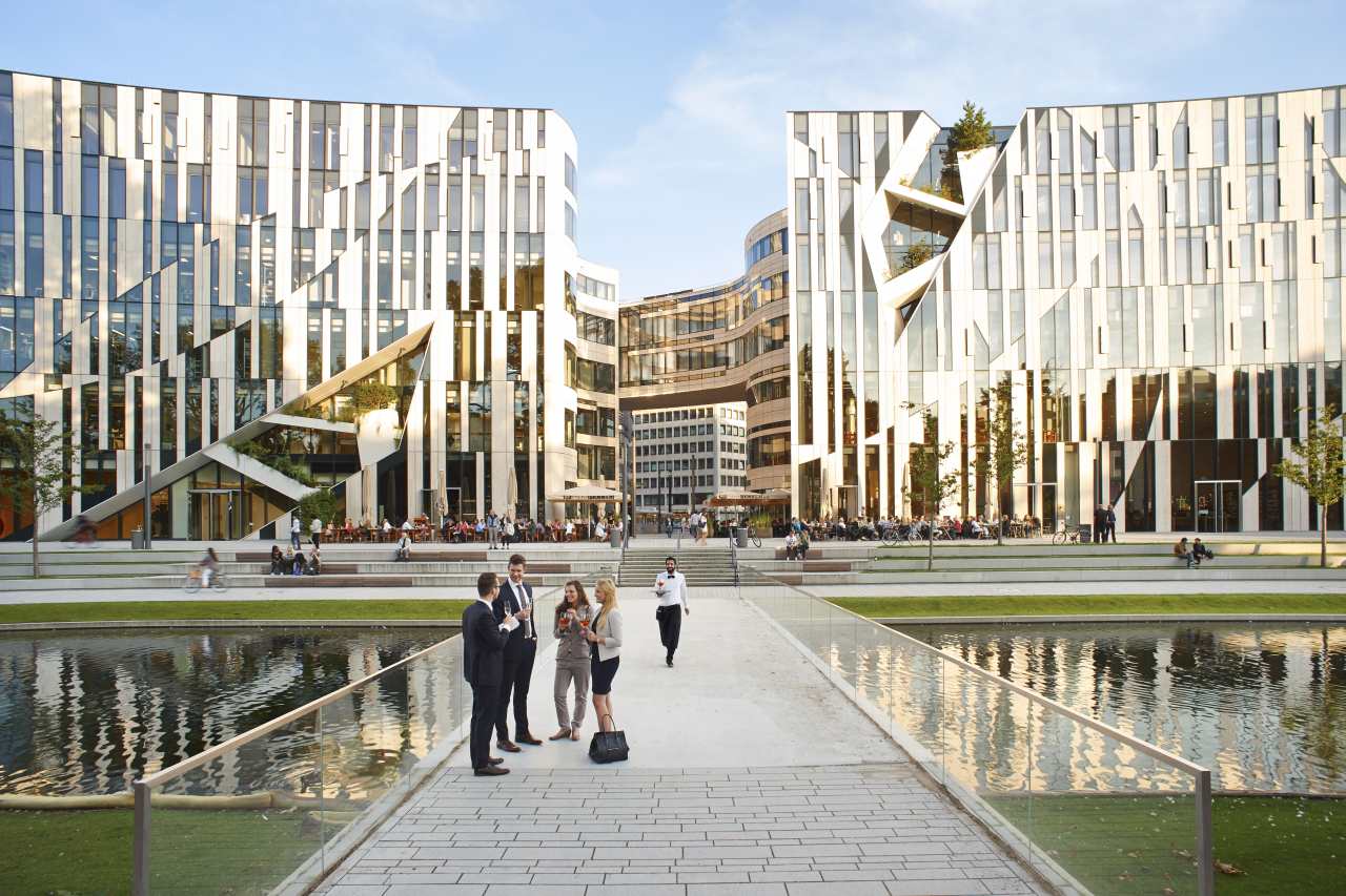 Düsseldorf: Neue Tour zu Architektur-Ikonen der Moderne